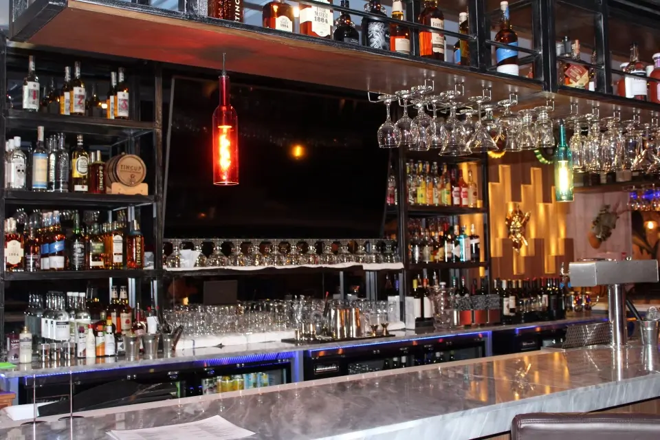 Pier 8 - Seafood Restaurant | Online Order | Arvada | CO